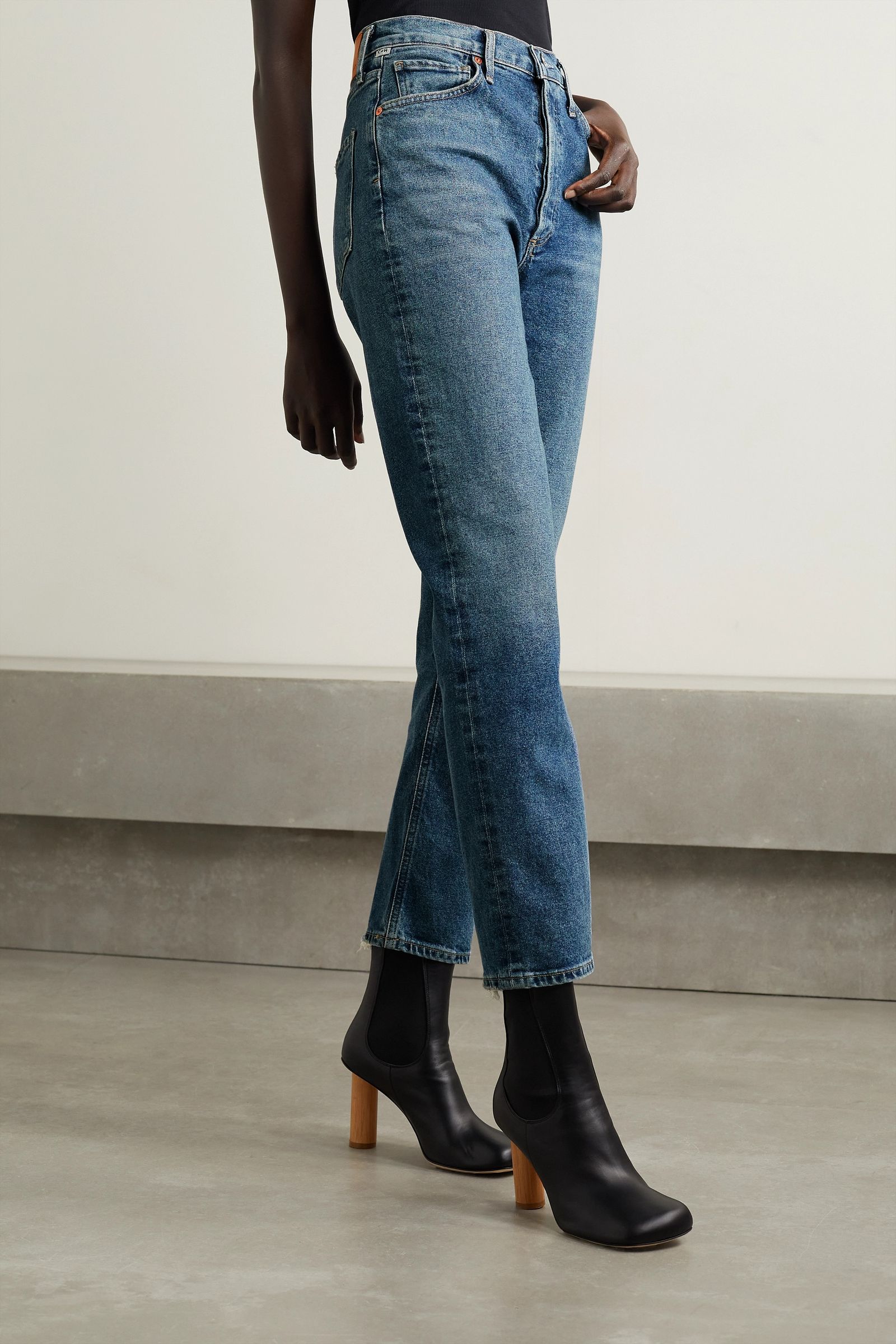 The 6 Types of Denim Washes and What to Buy for Each | Who What Wear
