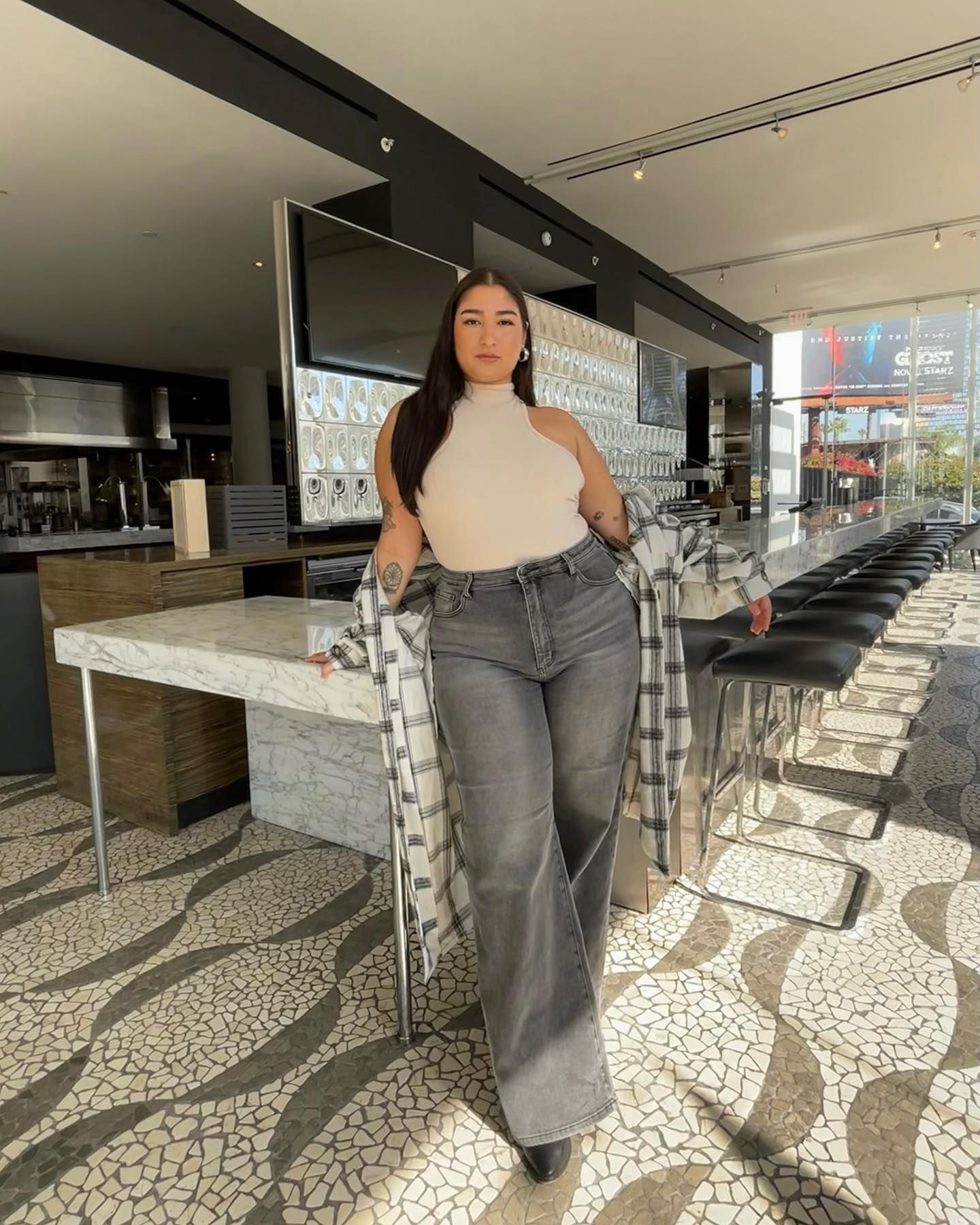 The 25 Best Gray Jeans and How to Style Them | Who What Wear