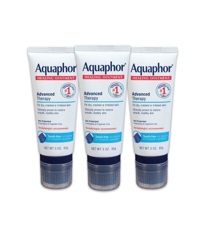 The 8 Best Aquaphor Products That Smooth and Hydrate Skin | Who What Wear
