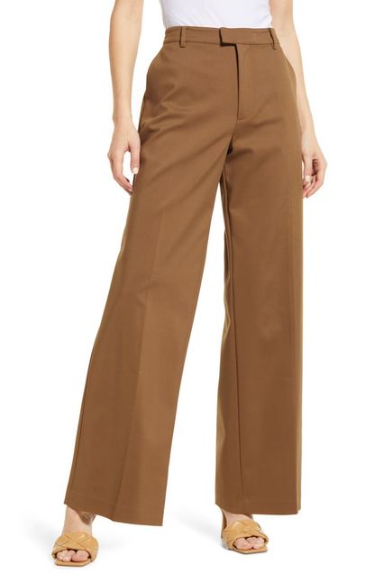 7 Relaxed Outfits That Are Comfortable and Chic | Who What Wear