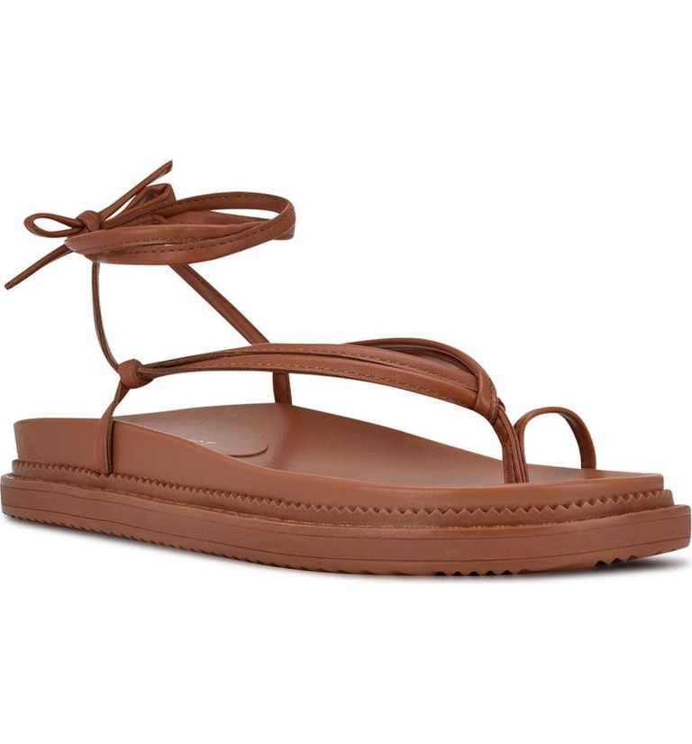29 Editor-Approved Brown Sandals to Buy Right Now | Who What Wear