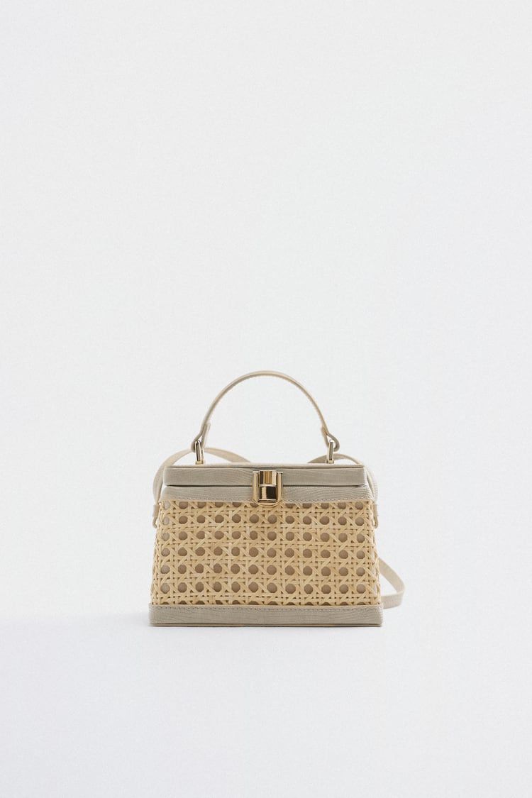 25 Lightweight Handbags We'll Be Carrying All Summer | Who What Wear