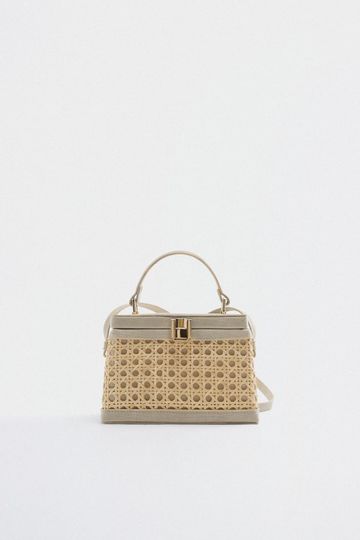 25 Lightweight Handbags We'll Be Carrying All Summer | Who What Wear