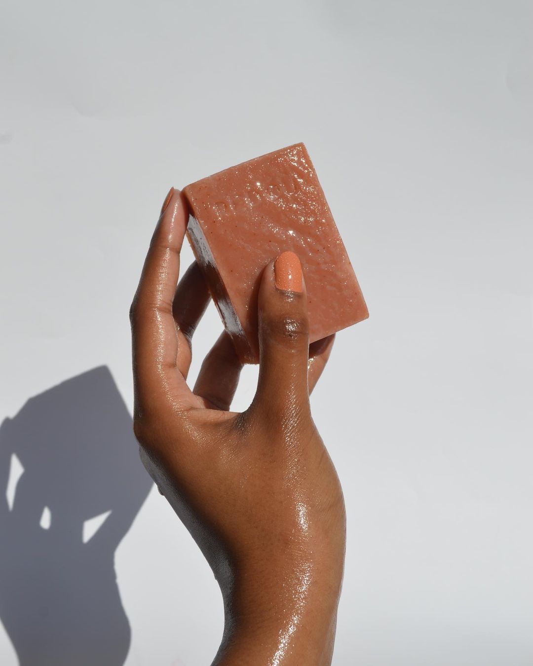 21 Clean-Girl Nail Looks That Look So Expensive | Who What Wear