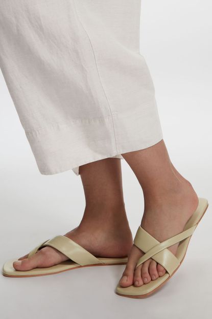 31 Cool Flat Shoes for Summer | Who What Wear