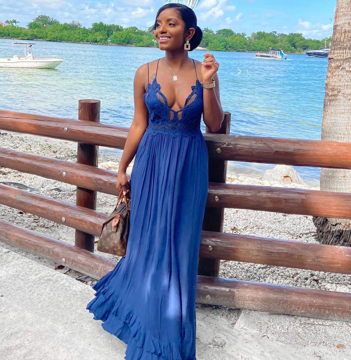 15 Best Beachy Perfumes That Smell Like the Ocean | Who What Wear