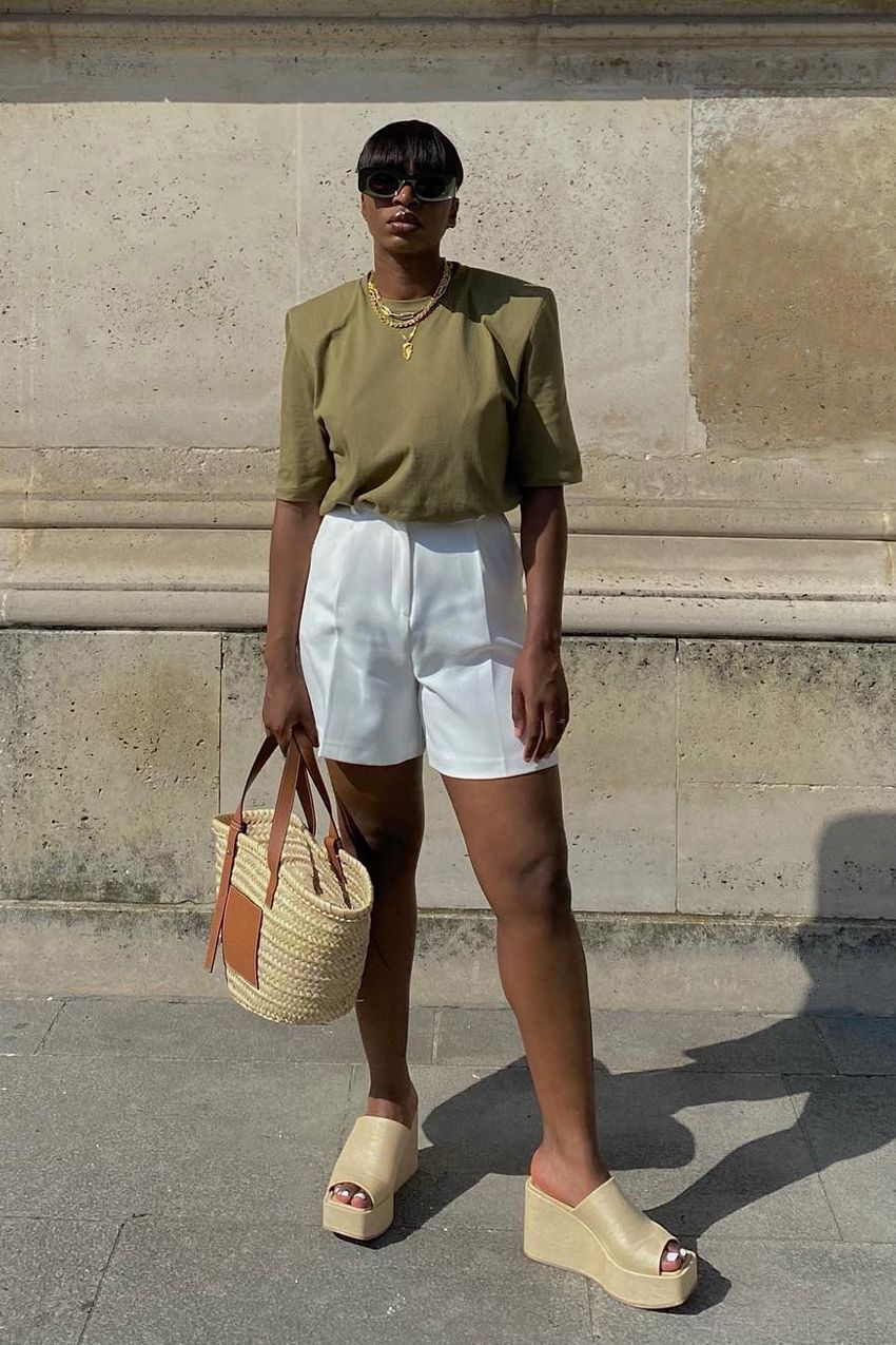 A Summer French Capsule Wardrobe in 26 Pieces | Who What Wear