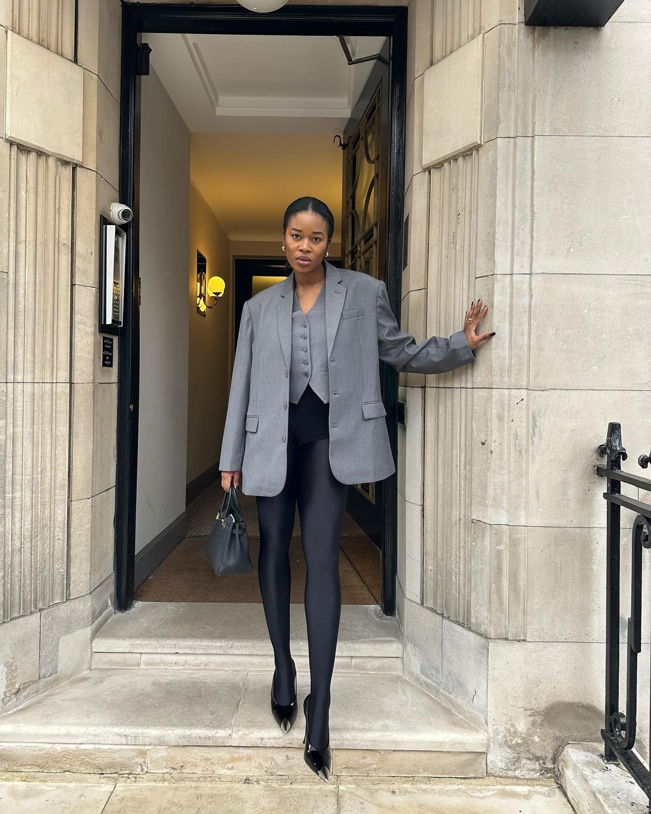 10 Dangerously Chic Instagram Accounts to Follow ASAP | Who What Wear