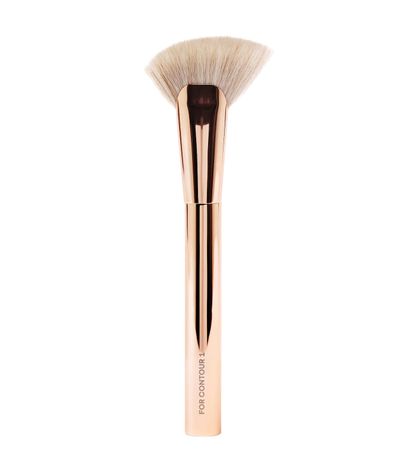 15 Best Bronzer Brushes for a Natural-Looking Glow | Who What Wear