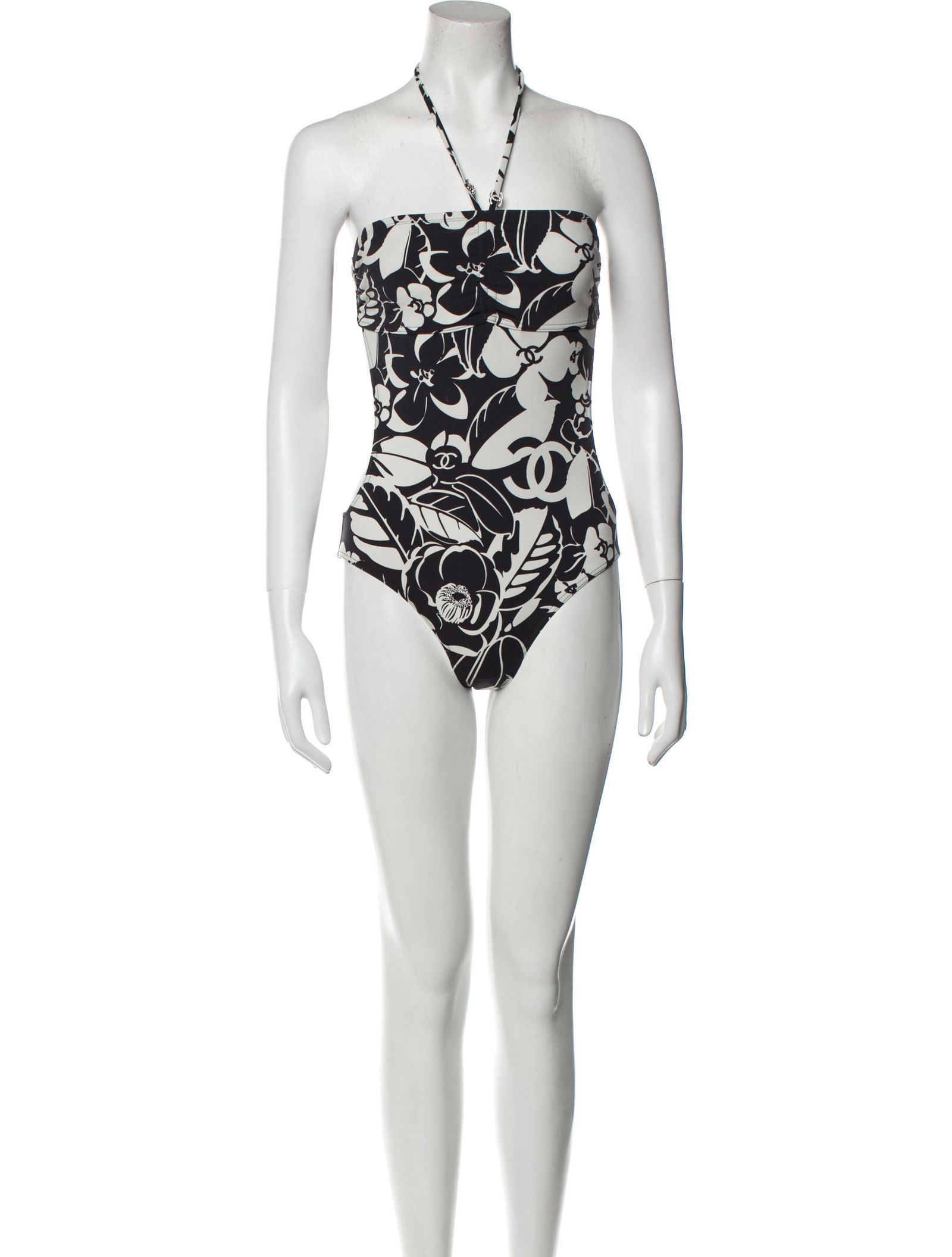 6 Luxury Swimwear Brands Everyone Is Talking About | Who What Wear