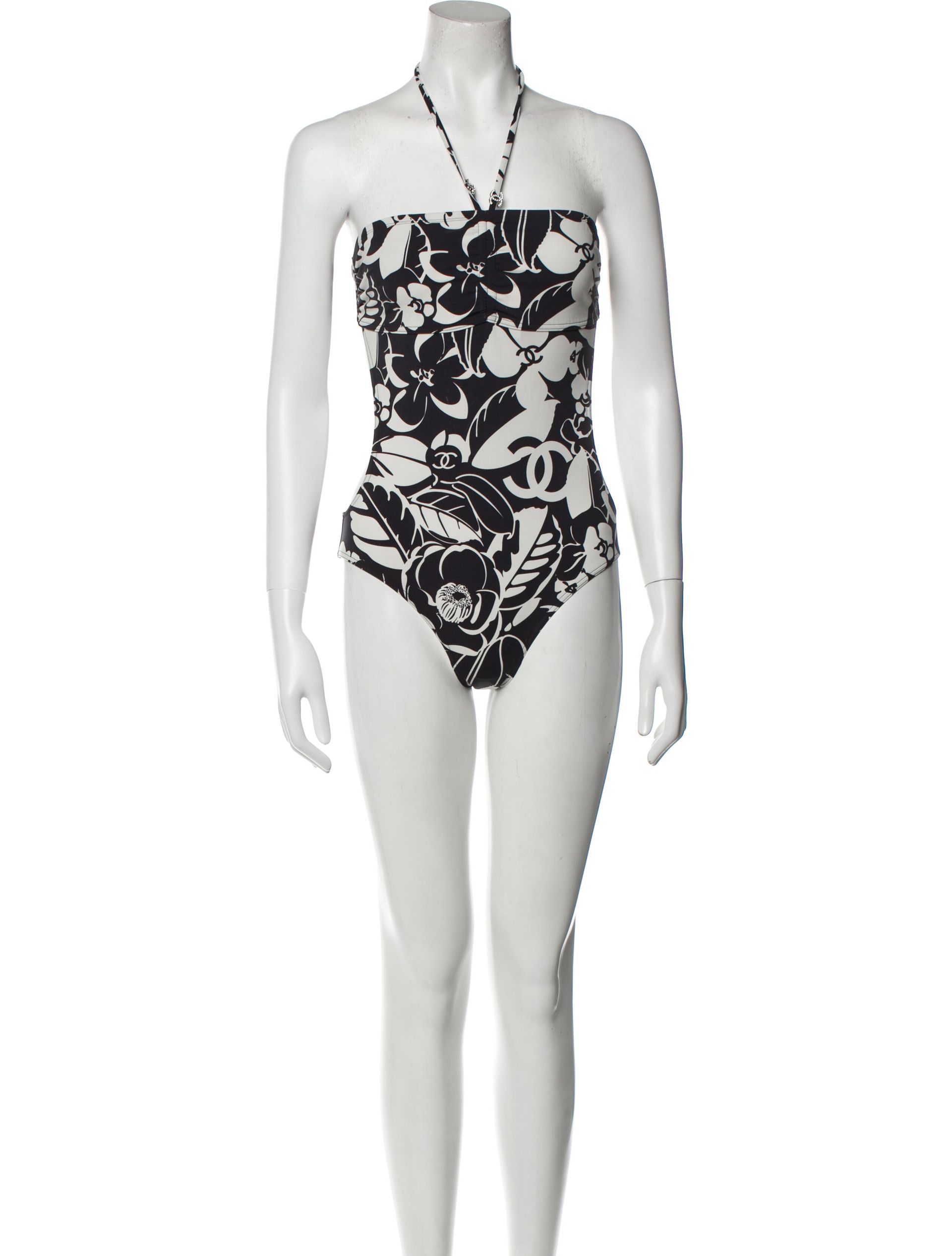 6 Luxury Swimwear Brands Everyone Is Talking About | Who What Wear