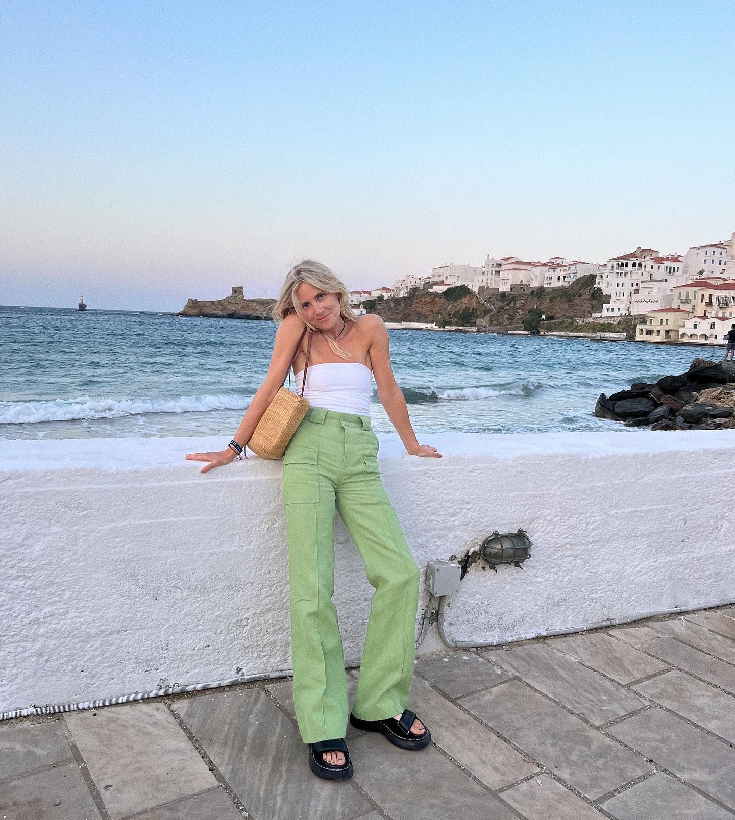 10 Summer Weekend Outfits That Will Rake in the Compliments | Who What Wear