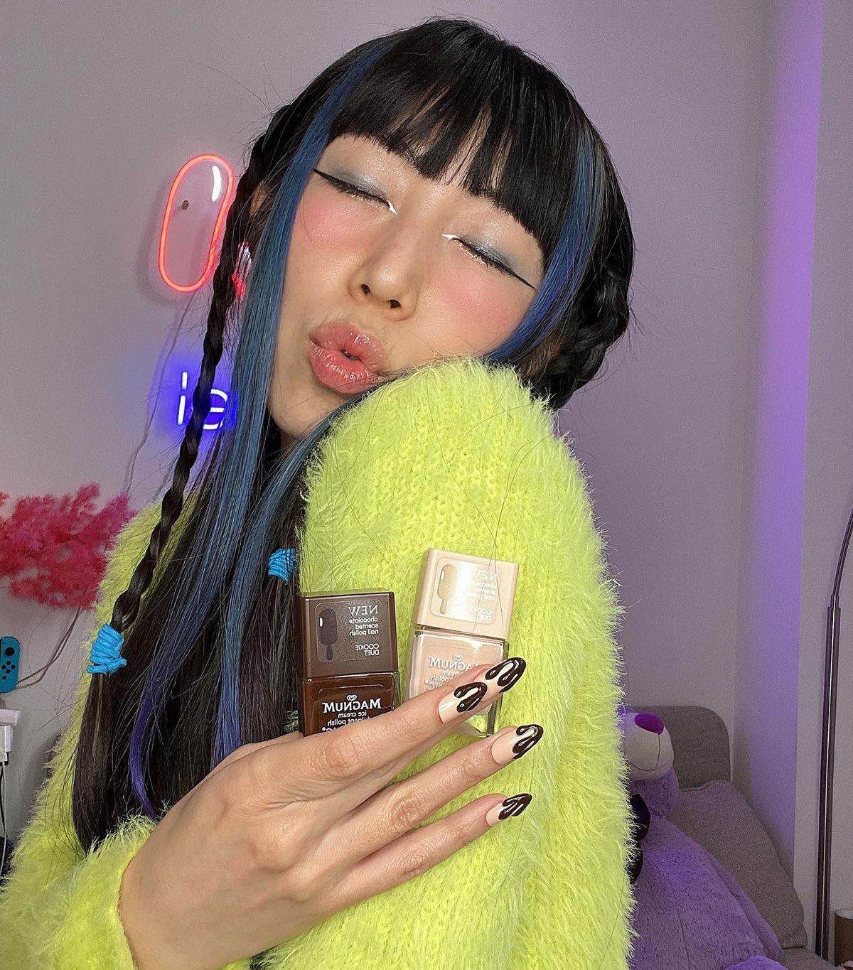 The 8 Best Nail Color Combinations, Named by a Manicurist | Who What Wear