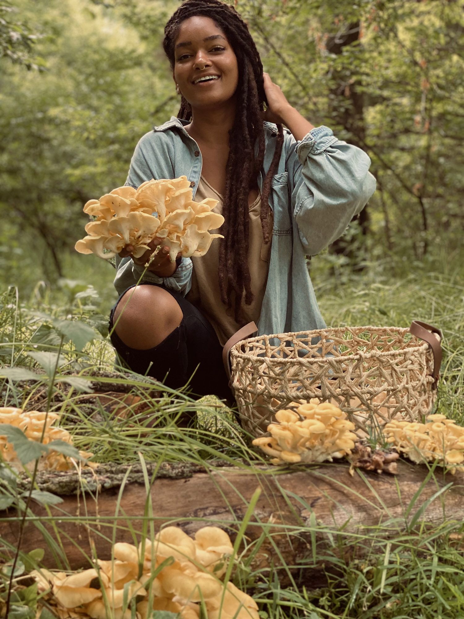 Urban Farmer Indy Officinalis Shares Her Morning Rituals | Who What Wear