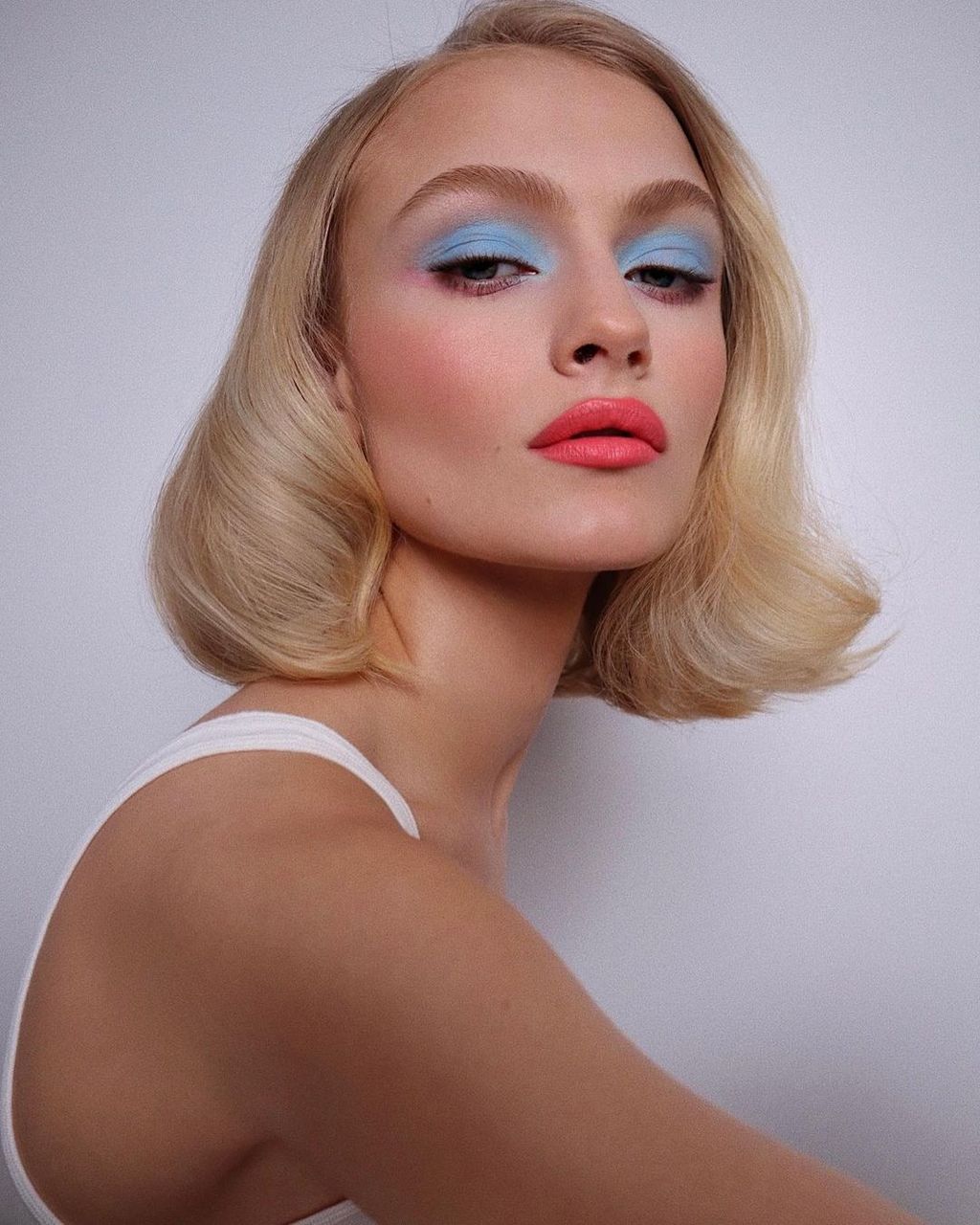 These 5 Fall/Winter 2022 Makeup Trends Will Be Everywhere | Who What Wear