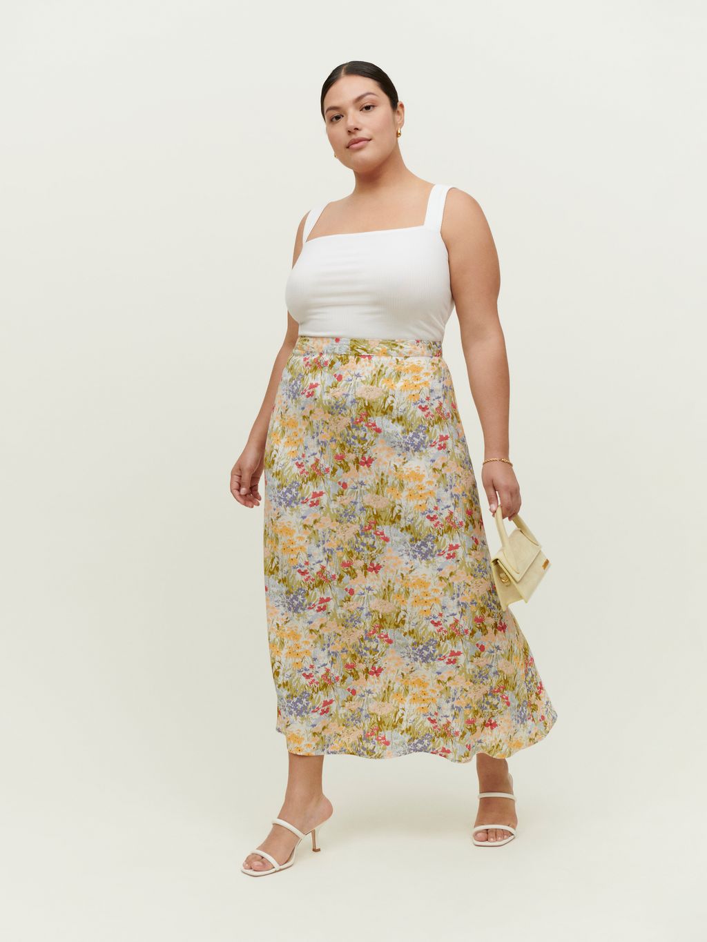These Are the 7 Best Midsize Fashion Brands, Period | Who What Wear