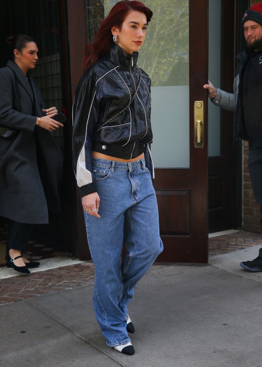 9 New Celebrity Baggy Jeans Outfits Who What Wear