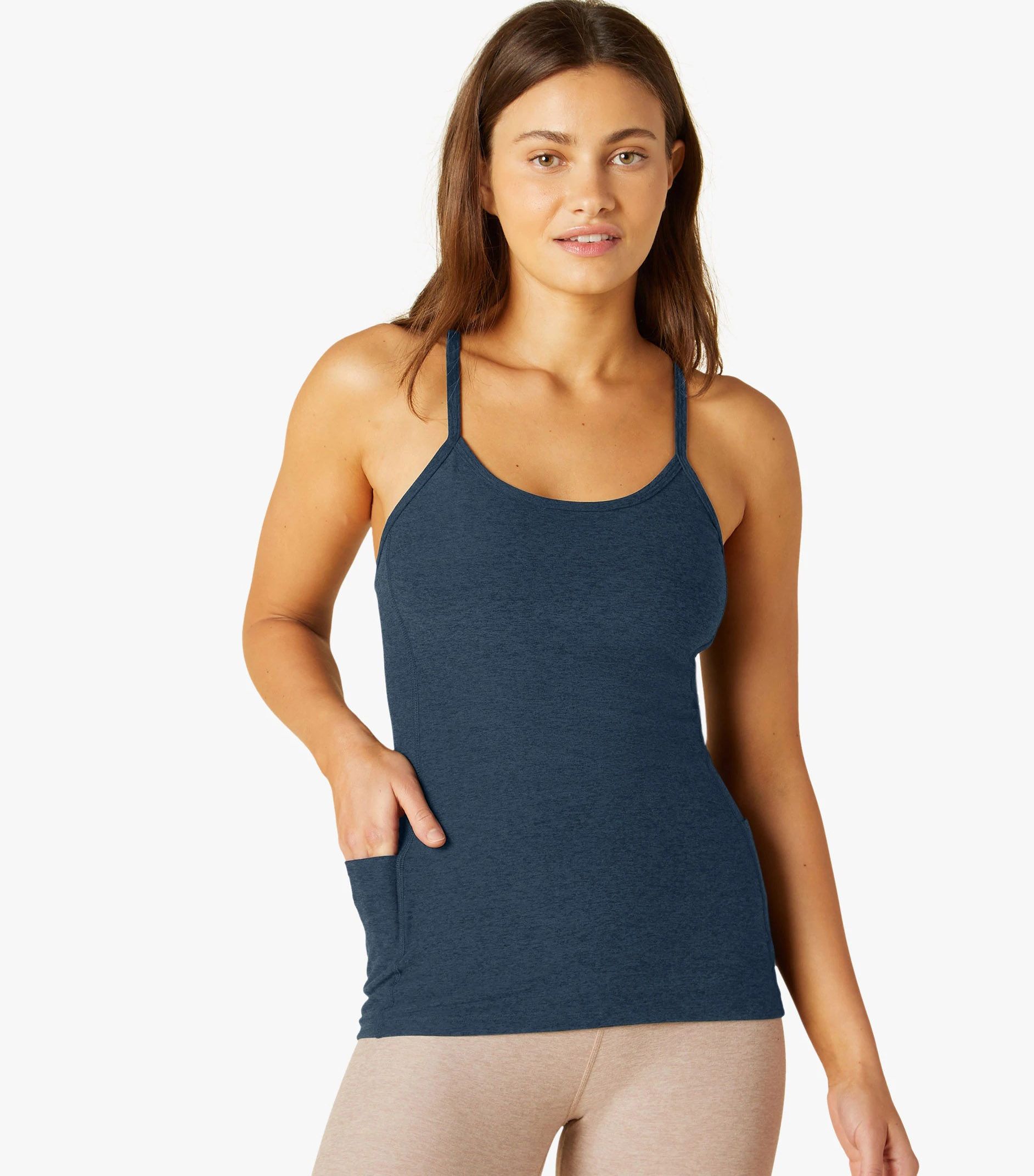 The 25 Best Warm-Weather Workout Clothes for Summer | Who What Wear