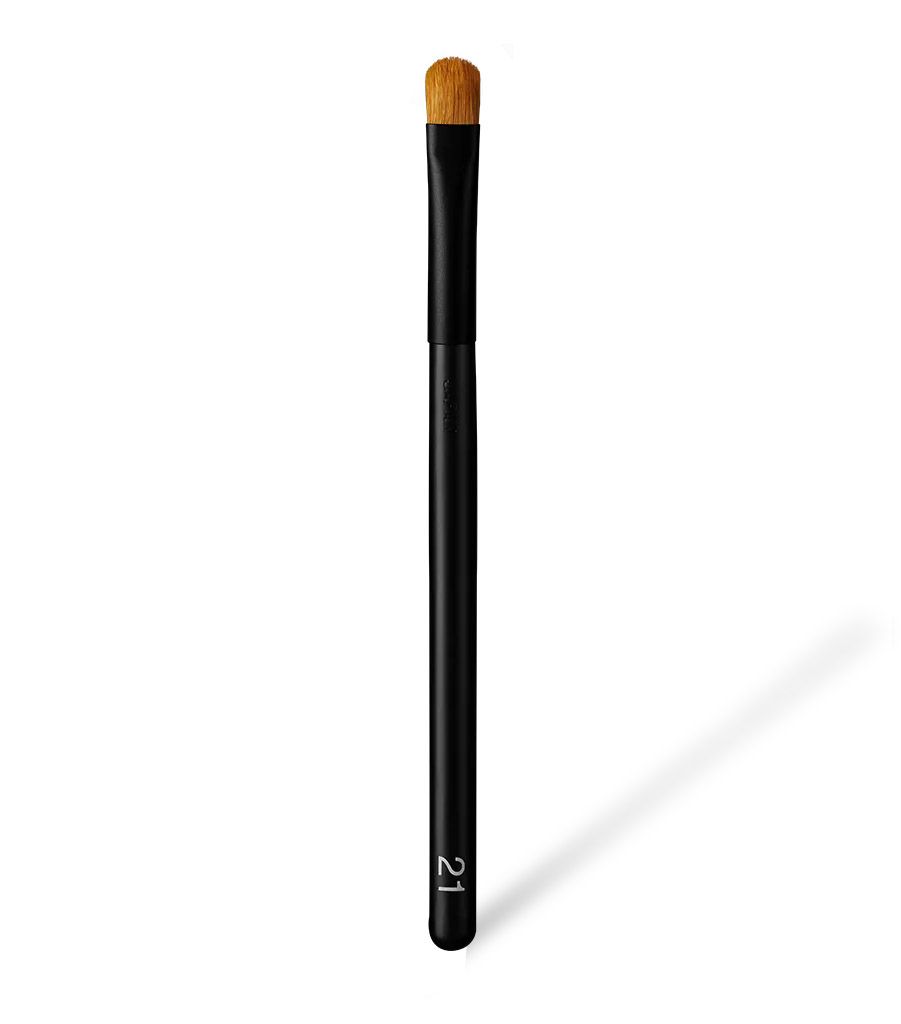 The 15 Best Cream Concealers for Full Coverage | Who What Wear