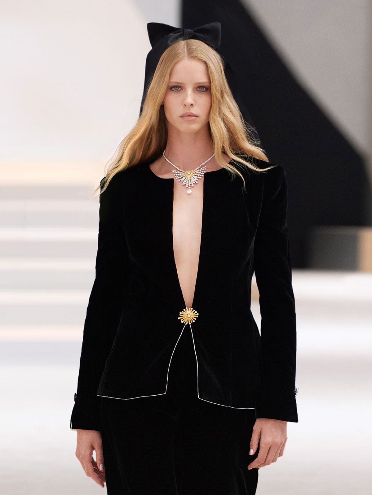 Chanel's Couture Show Inspired Me to Buy This $10 Accessory | Who What Wear