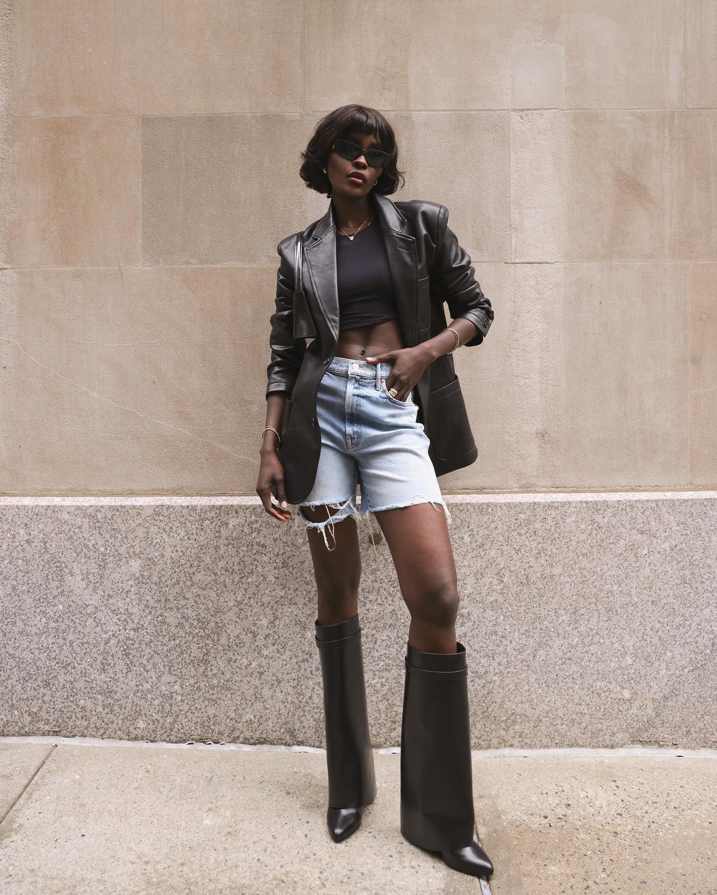 7 High-Waisted-Shorts Outfits to Copy and Paste | Who What Wear