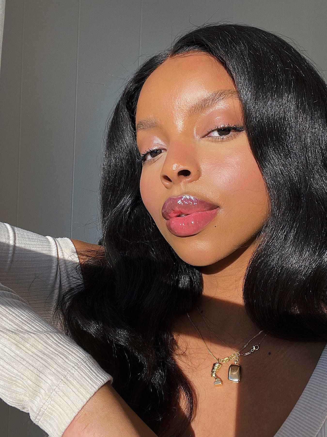 How to Fix Flaking Mascara Once and for All | Who What Wear