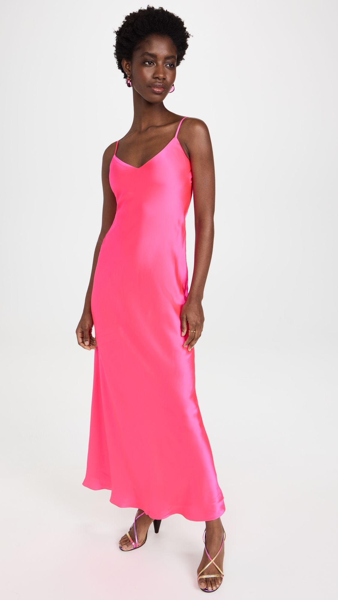 These 5 Dress Styles Are Closet Essentials | Who What Wear