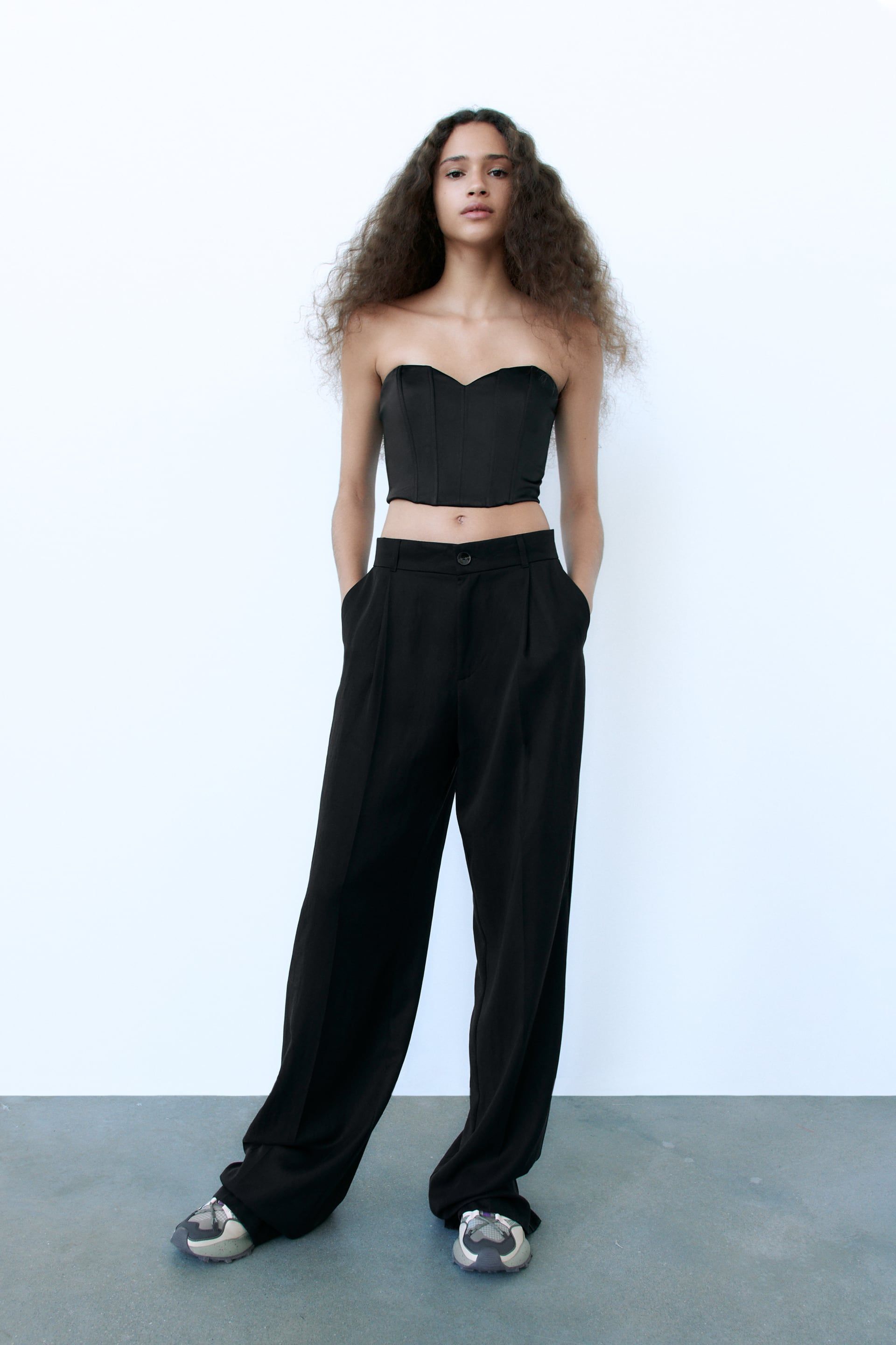 The 10 Best Brands for Basics to Shop in Your 30s | Who What Wear