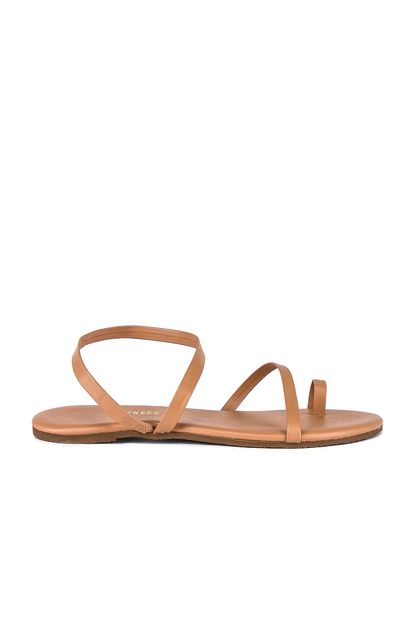 31 Best Toe-Ring Sandals to Shop for Summer 2022 | Who What Wear
