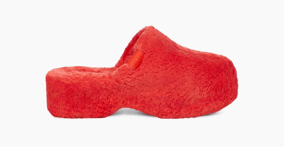 These Will Be the Next Sold-Out-Everywhere Ugg Shoes | Who What Wear