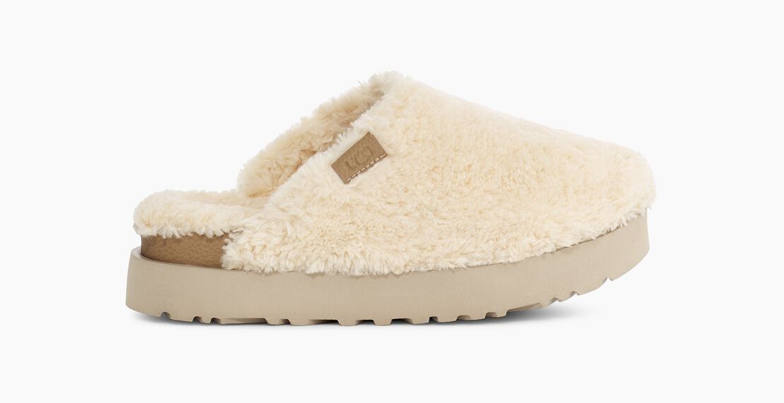 These Will Be the Next Sold-Out-Everywhere Ugg Shoes | Who What Wear