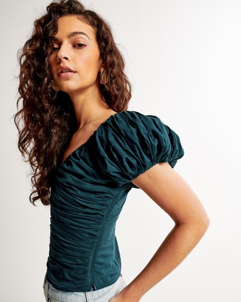 32 of the Best New Abercrombie & Fitch Items | Who What Wear