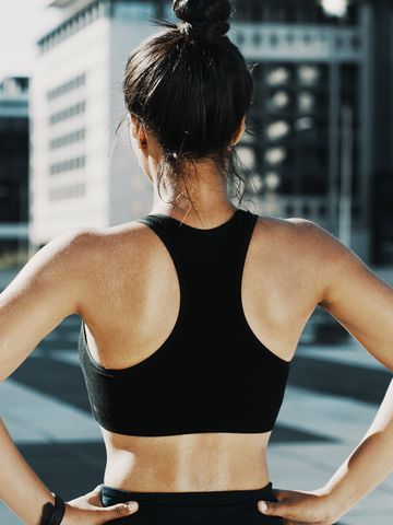 21 Best Front-Zip Sports Bras for Your Hardest Workouts | Who What Wear