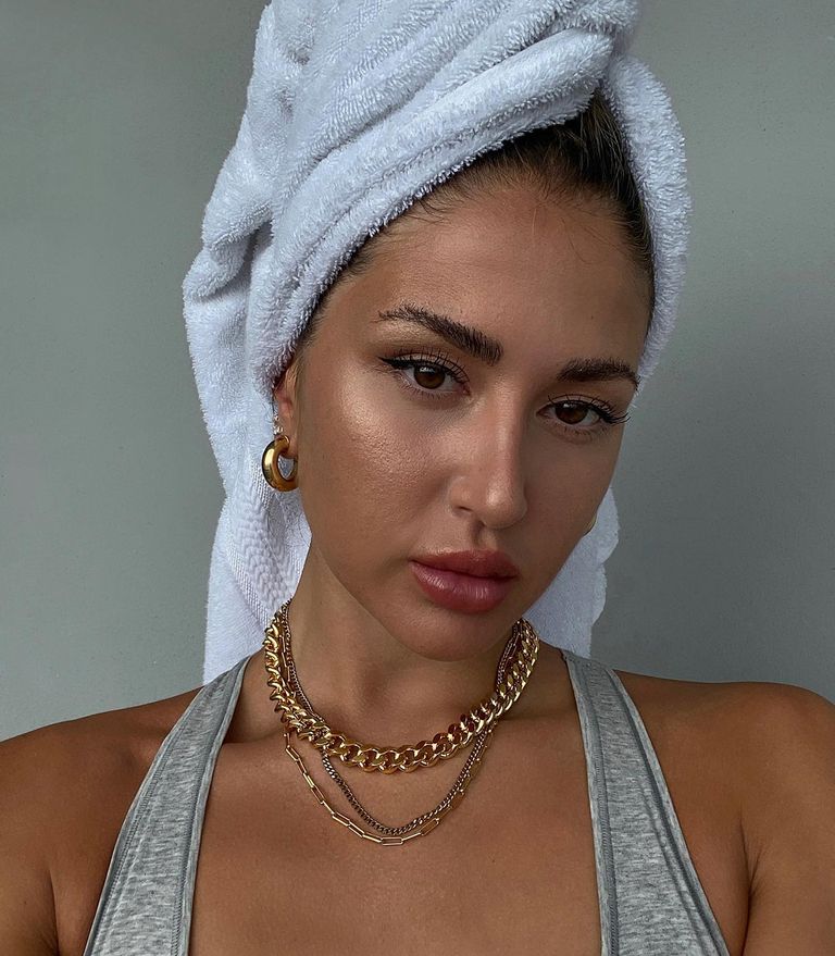 The Benefits of Thermal Water for Skin | Who What Wear