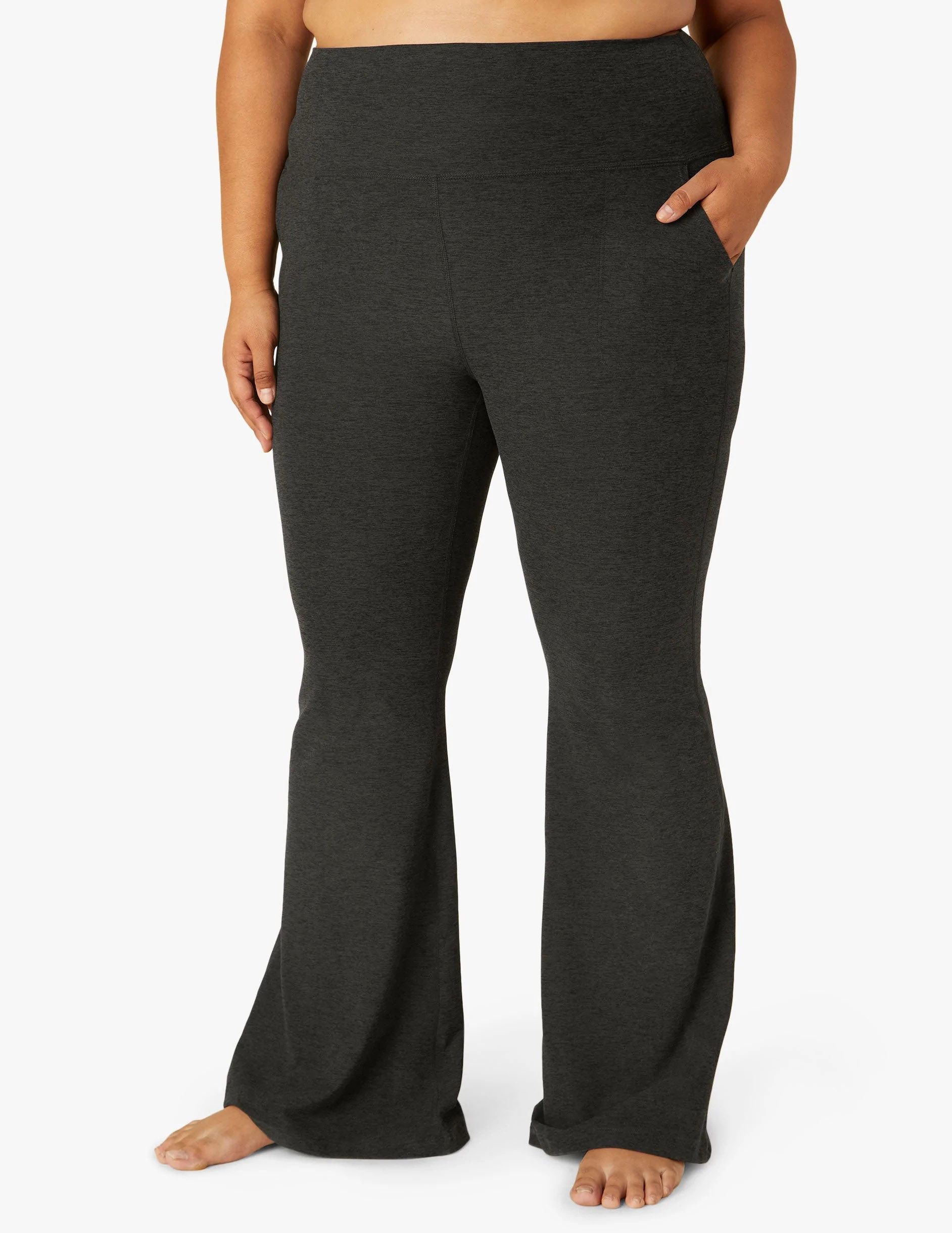 The 20 Best Wide-Leg Yoga Pants for Women | Who What Wear