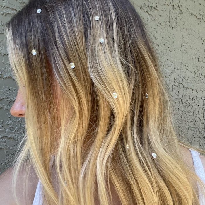 Hair Gems Are Back—Here's How to Get in on the Y2K Trend | Who What Wear