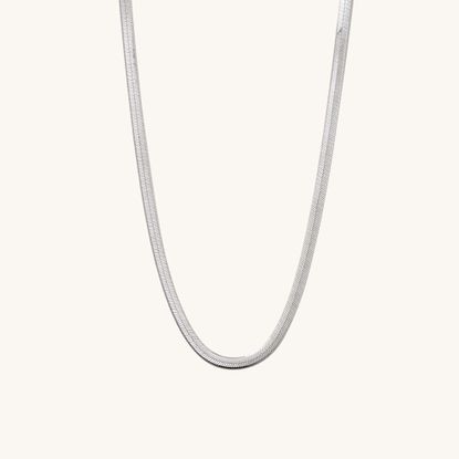 A Fashion Editor's Mejuri Jewelry Review | Who What Wear