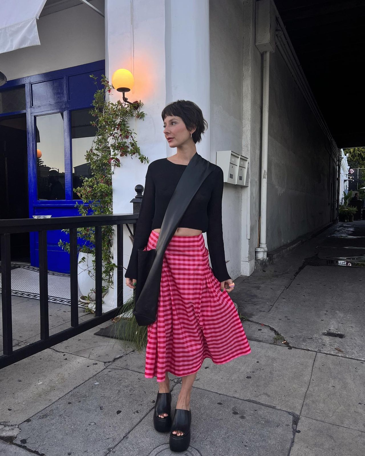 4 Cool Transitional-Weather Looks From Iconic Fashion People | Who What ...