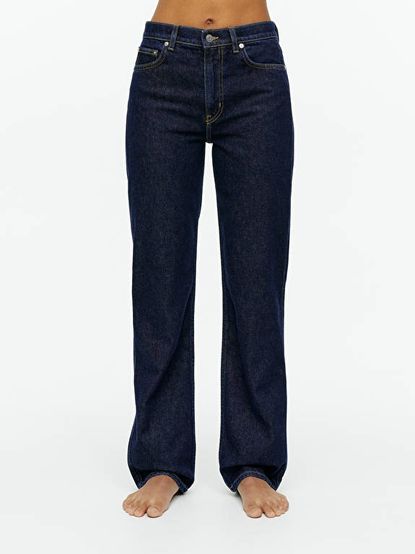 8 Jeans-and-a-Nice-Top Outfits That Work for Every Occasion | Who What Wear