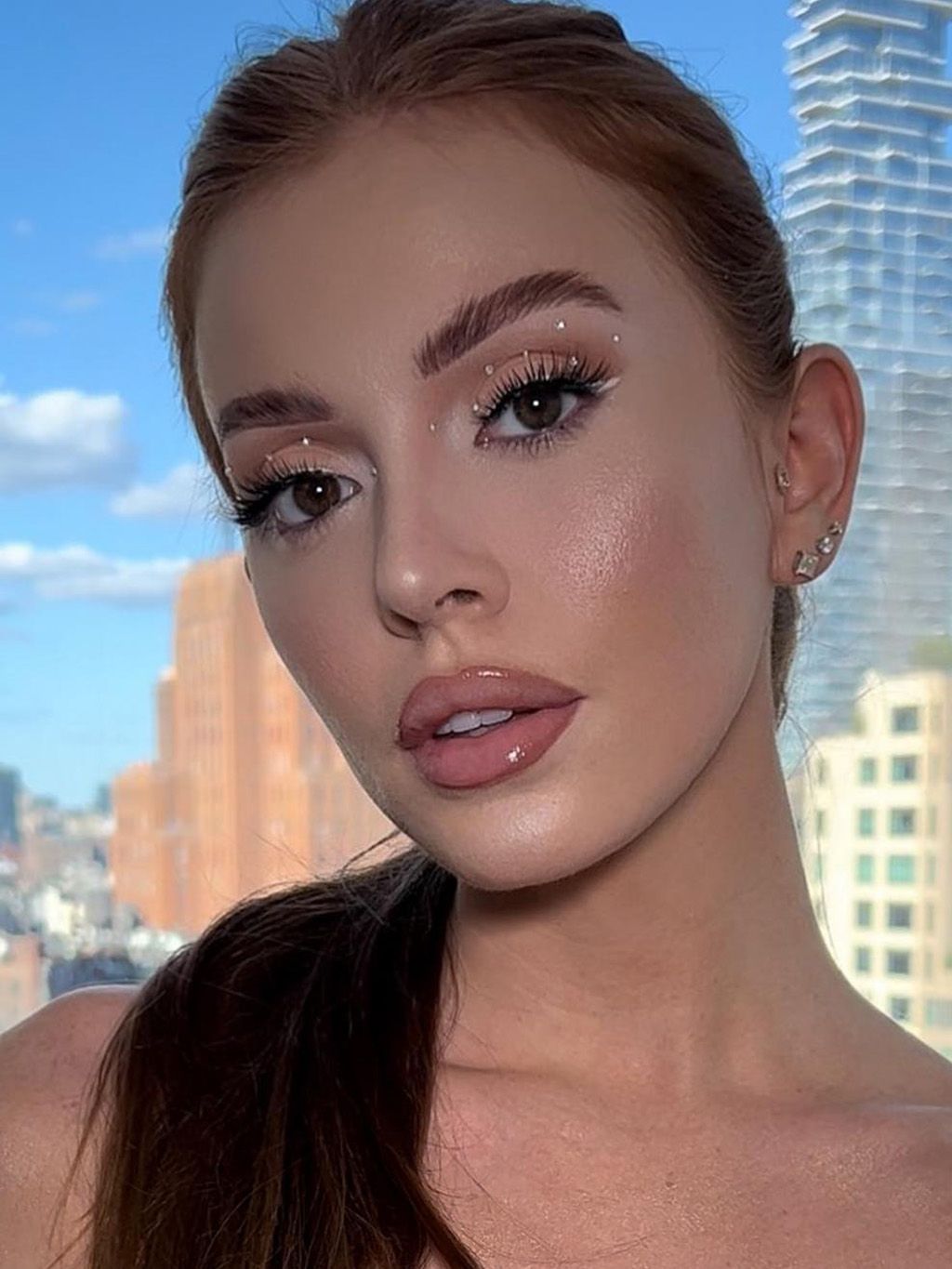 17 Simple Eye Shadow Looks That Are Perfect for Beginners | Who What Wear