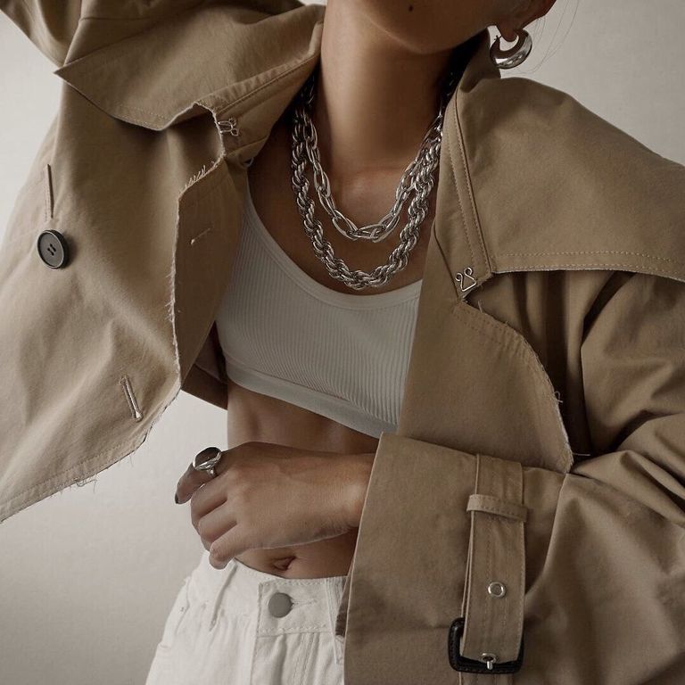 The 18 Best Chunky Necklaces to Elevate Your Outfits With | Who What Wear