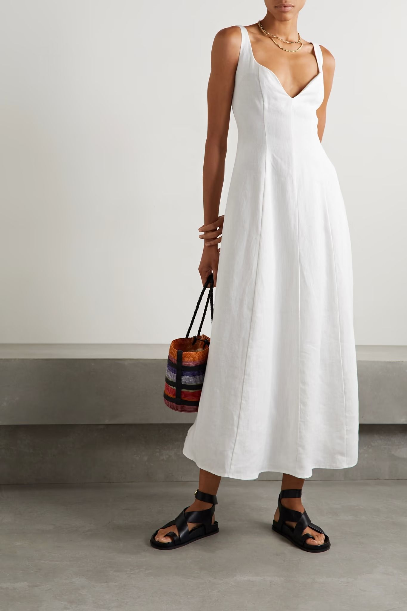 J.Lo and Anne Hathaway Wore the Same Easy Dress Trend | Who What Wear