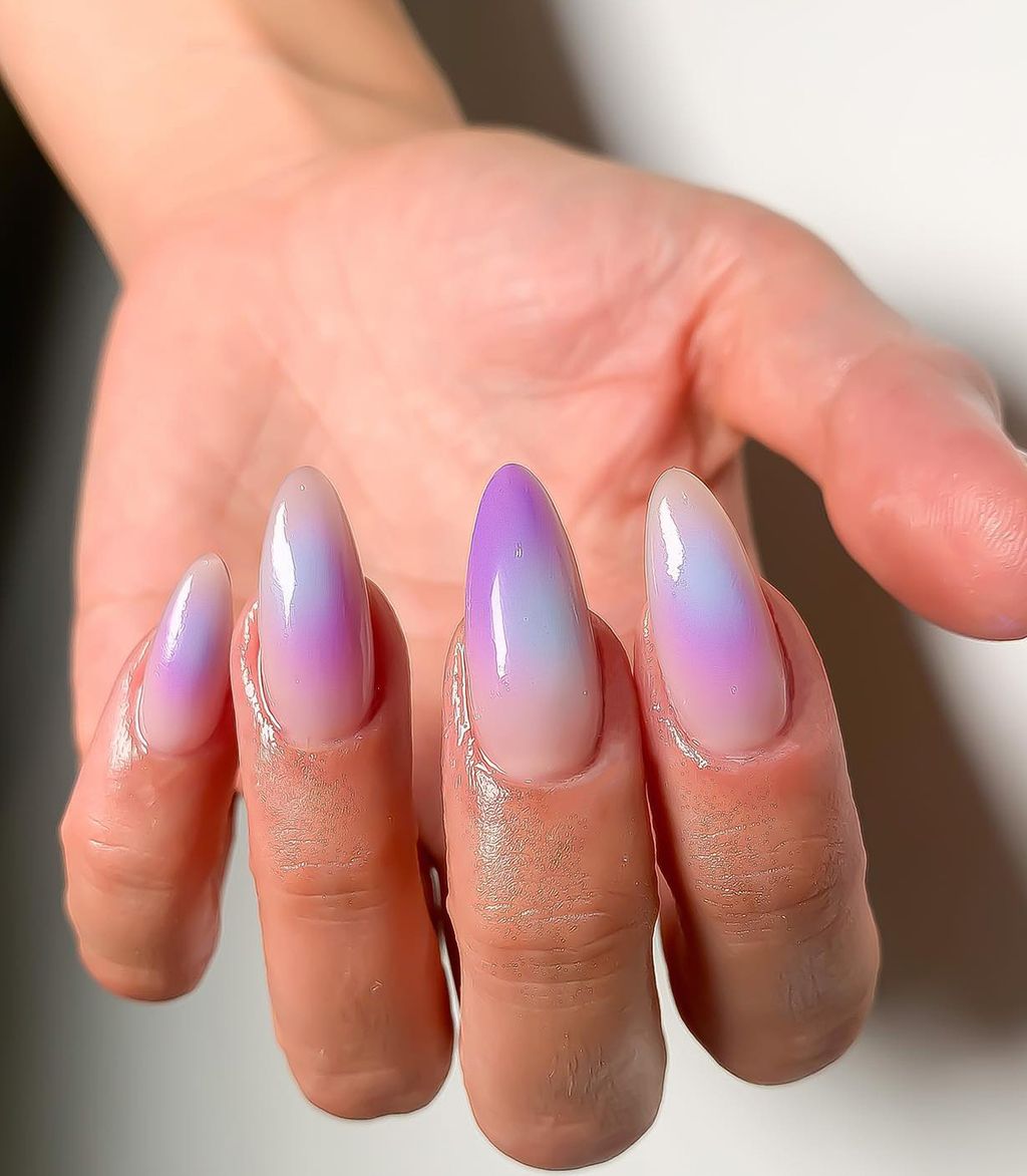 32 Chic Marble Nail Designs to Bring to the Salon | Who What Wear