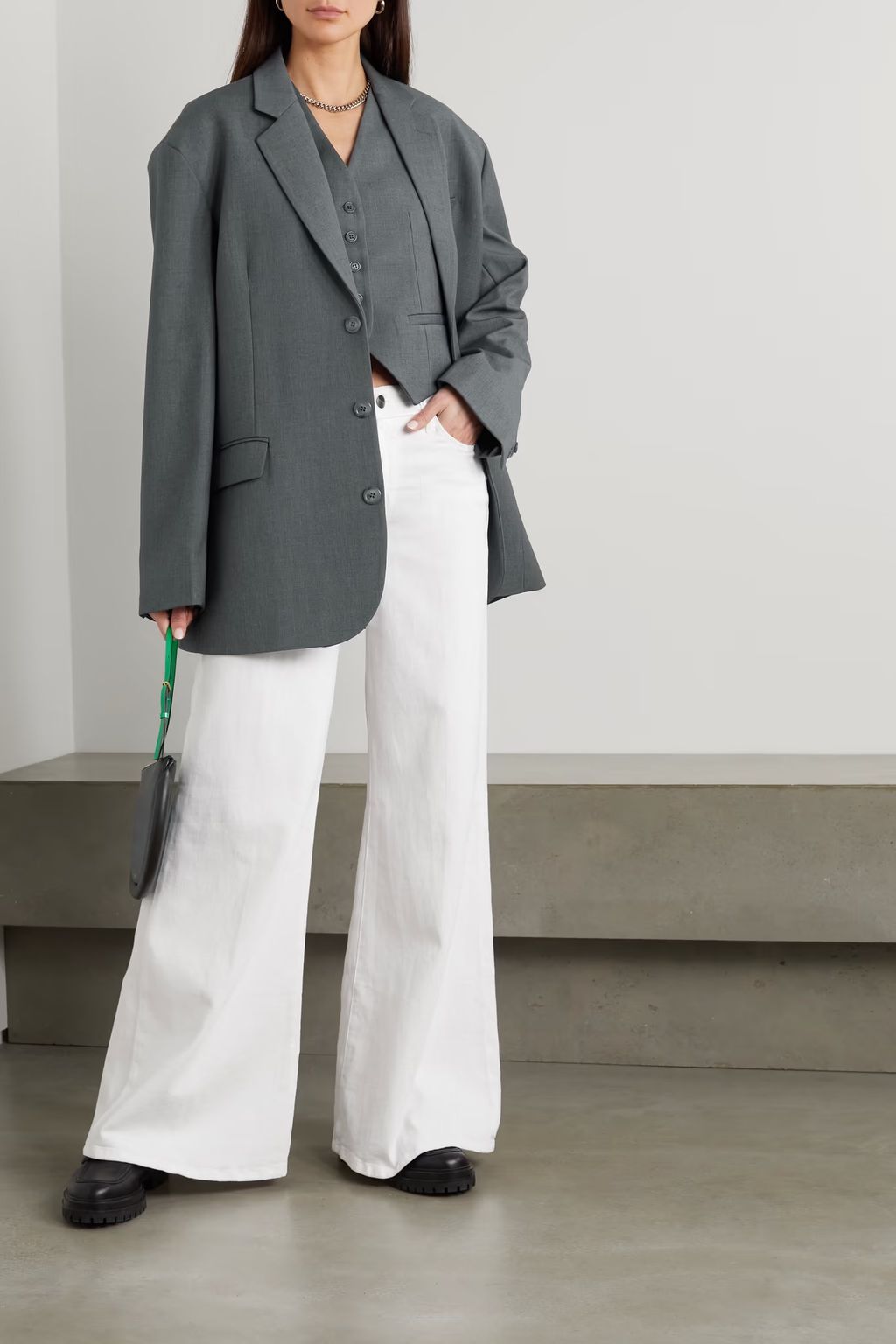 5 Classic Closet Staples Worth Adding to Your Wardrobe | Who What Wear