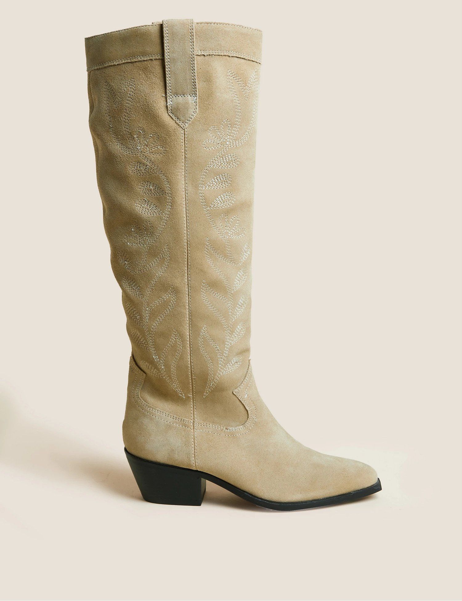 The Best Autumn/Winter Boot Trends 2022 | Who What Wear