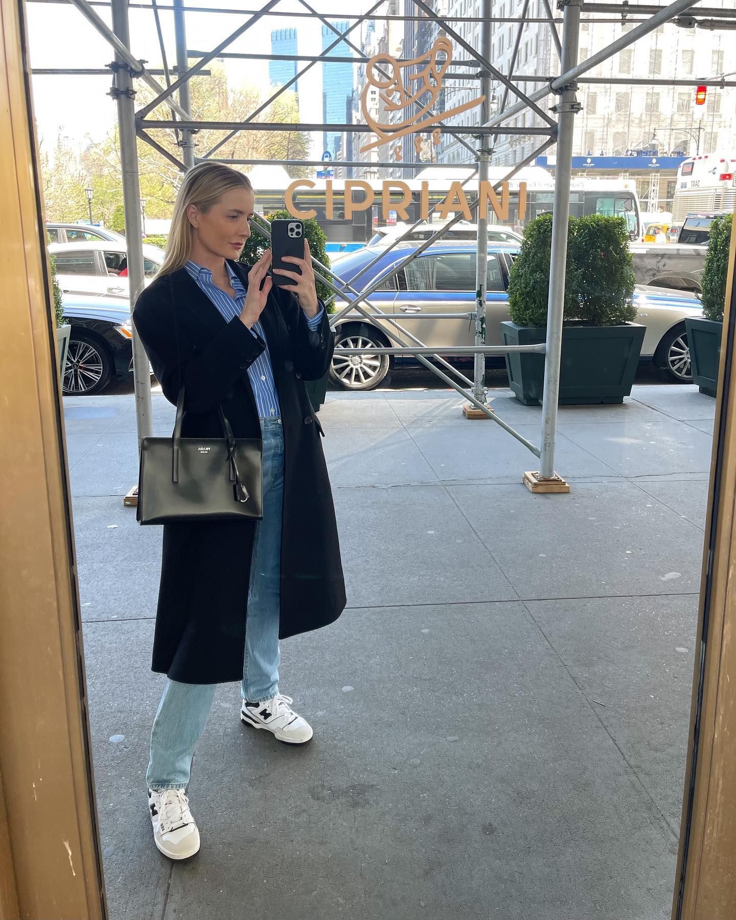 12 Cool New Balance Outfits to Wear for Fall 2024 | Who What Wear