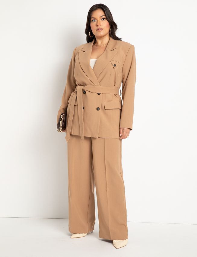 The Best Clothing Staples, According to a Stylist | Who What Wear