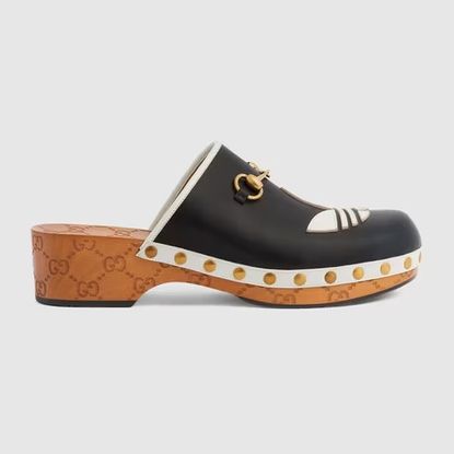 How Celebrities Are Wearing Clogs Right Now | Who What Wear