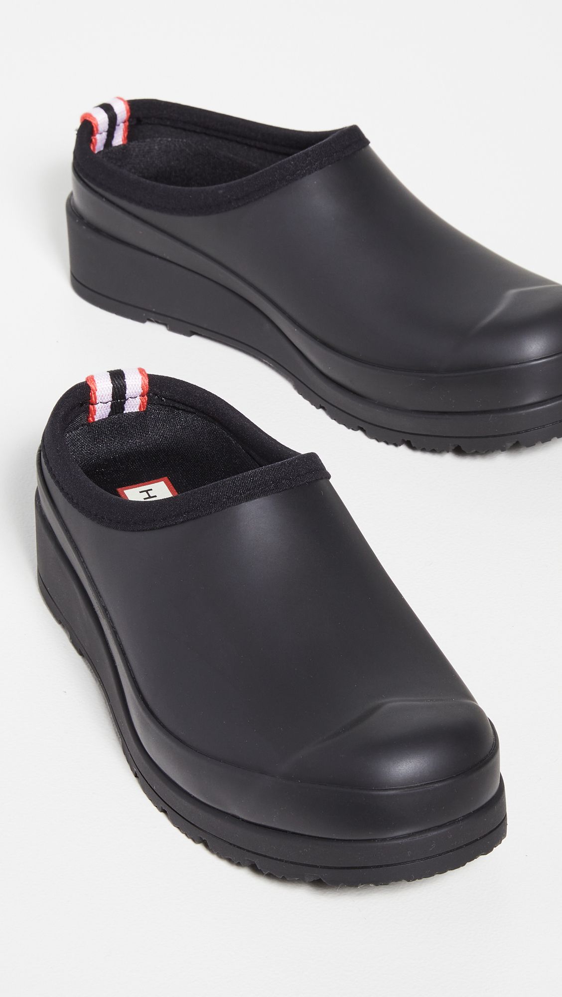 How Celebrities Are Wearing Clogs Right Now | Who What Wear