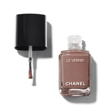 10 Best Earth-Toned Nail Polish Colors | Who What Wear